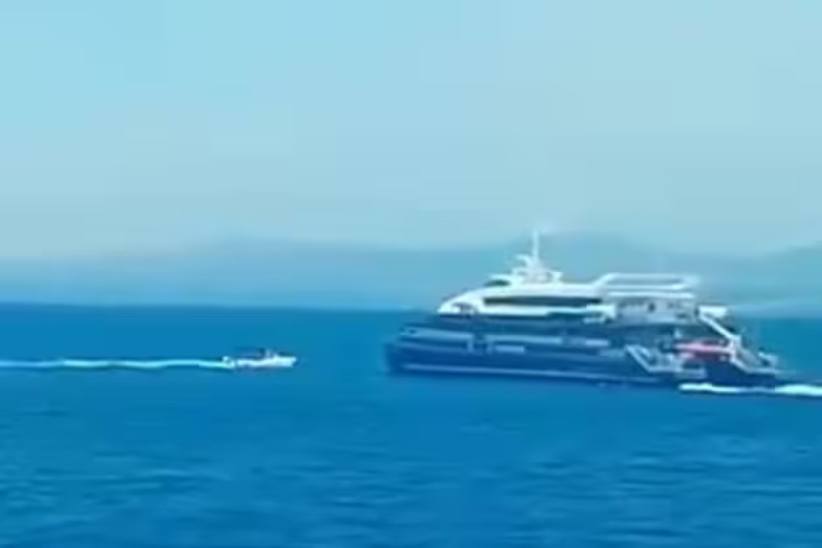 A ferry collided with a sailing yacht off the coast of Croatia: at ...