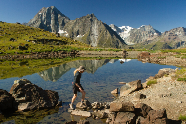 Shock for Western Europe: Swiss Alps glaciers have shrunk by 25% in 10 ...