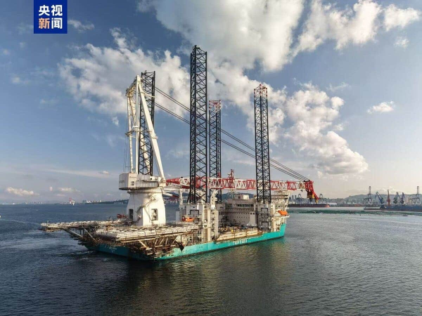 China Launches Fully Electric 56,000-Ton Ship | BB.LV