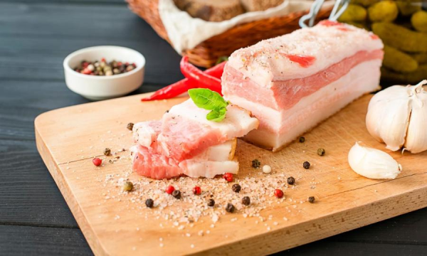 The nutritionist explained who must eat lard | BB.LV