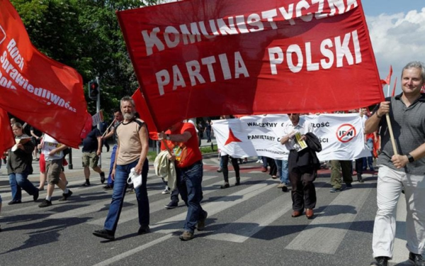 The President of Poland Demands a Ban on the Communist Party | BB.LV