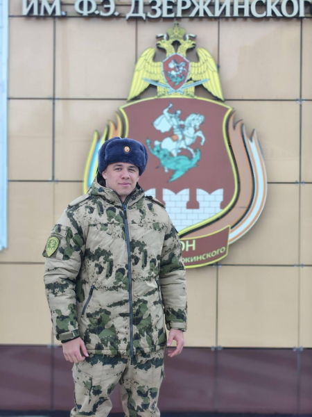 23-year-old rapper Macan traded Spanish beaches for an army barracks ...