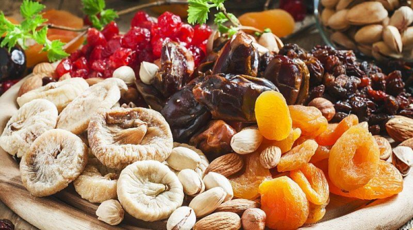 No Surprises. How to Properly Store Dried Fruits | BB.LV