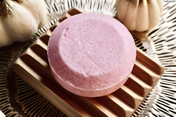 Why Celebrities Choose Solid Shampoos: Savings, Ecology, and Hair ...