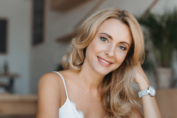 People Who Look 20 Years Younger Than Their Age Avoid These 5 Habits ...